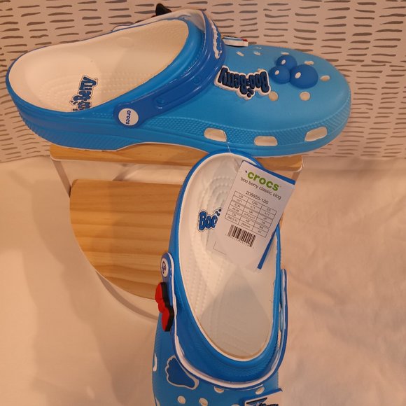 CROCS | Shoes | Crocs Boo Berry Classic Clog | Poshmark
